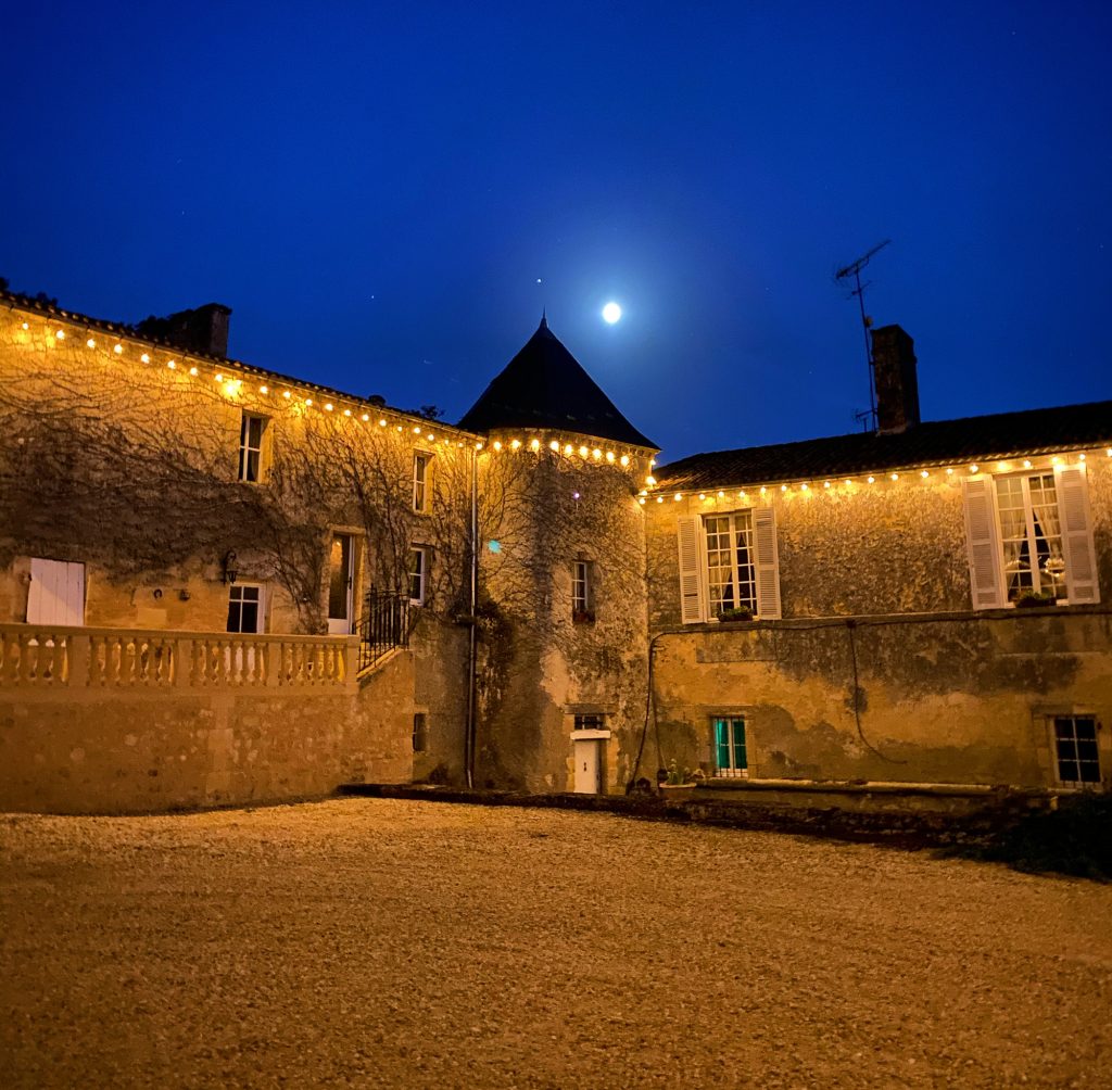 Château Lagorce Anna Holmes and Edward | Chateau DIY